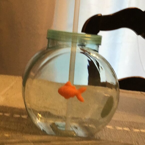 Target | Dining | New Target Fish Bowl Drinkware With Lid And Straw ...